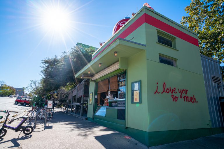 Austin Date Ideas: 25 Romantic Things to Do in Austin for Couples
