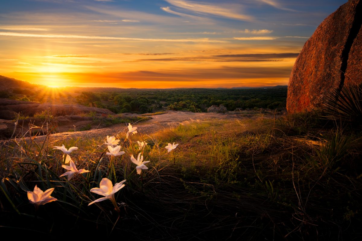 The Best Enchanted Rock Hikes (+ Tips for Visiting!)