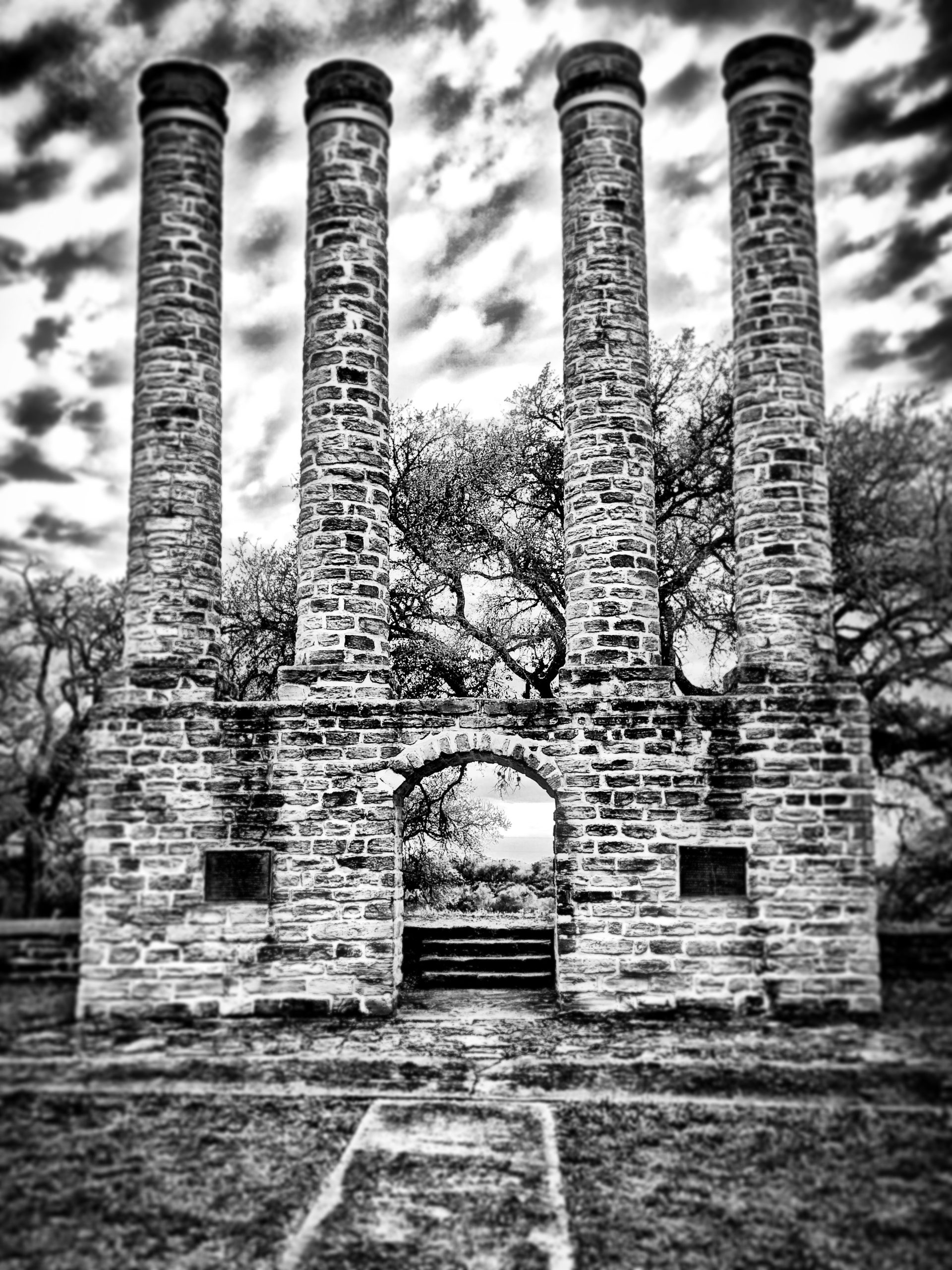 13 (Mostly) Abandoned Ghost Towns in Texas (+ Map!)