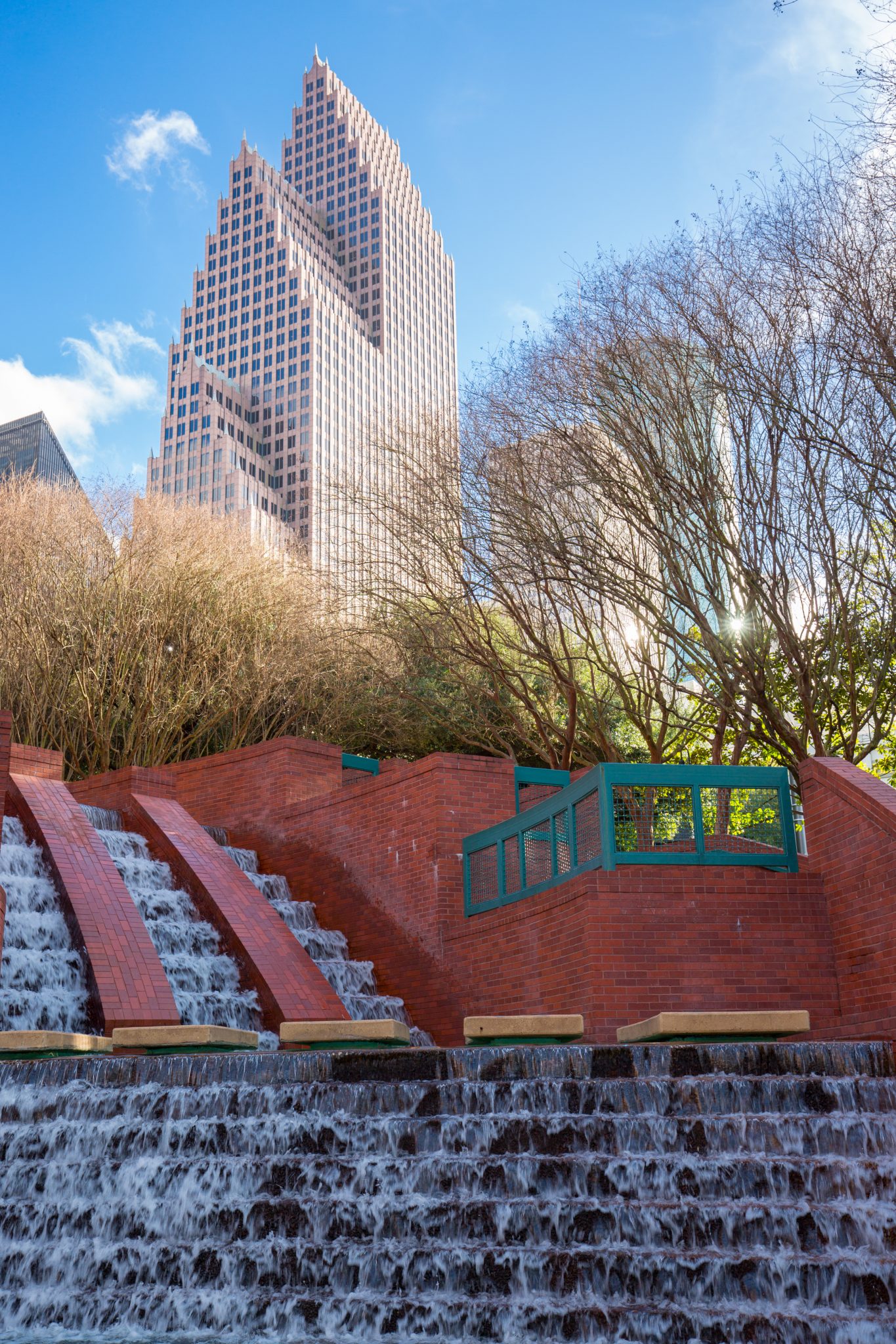 Houston Date Ideas: 50 Romantic Things to Do in Houston for Couples