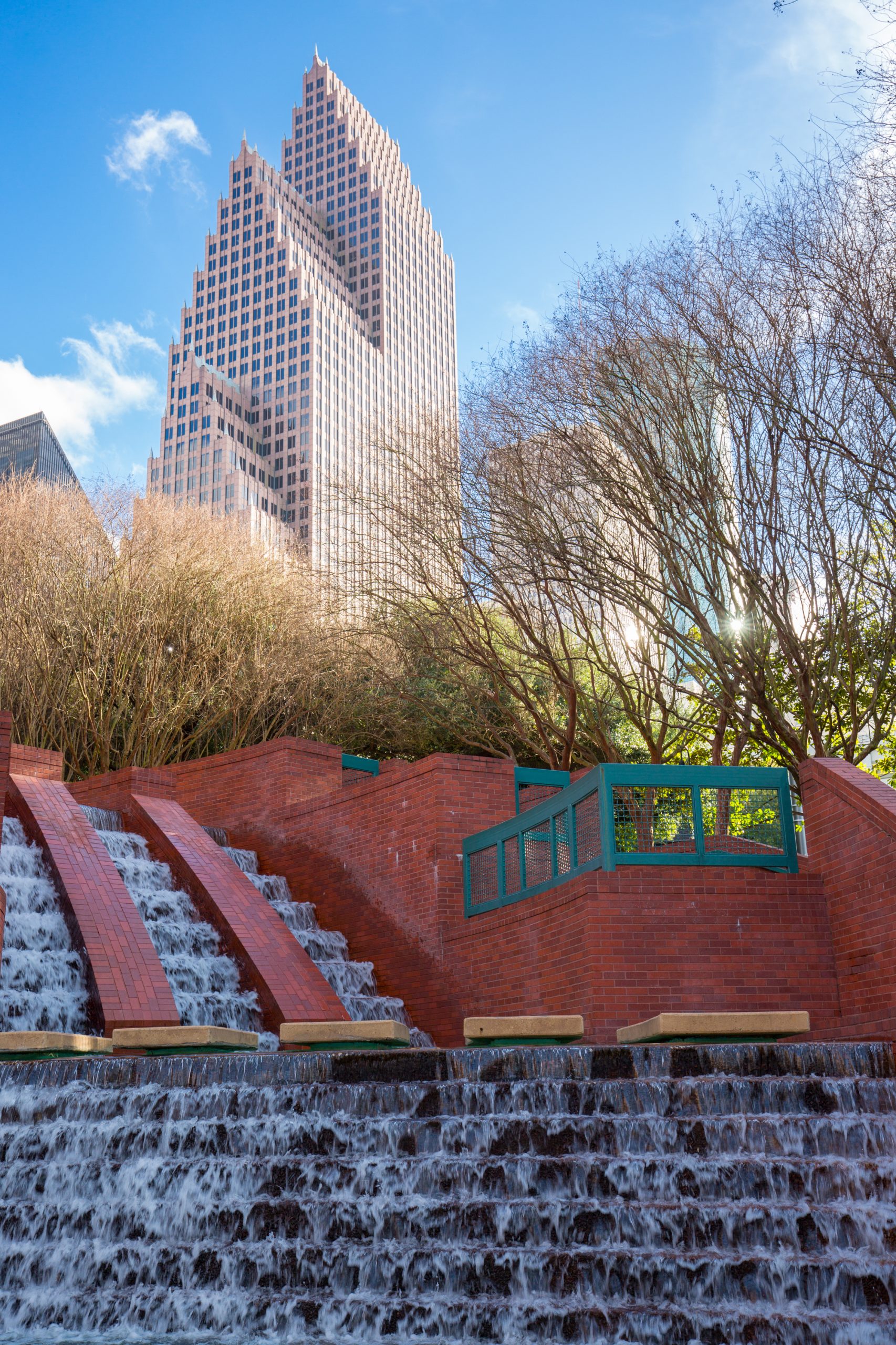 Houston Date Ideas: 50 Romantic Things to Do in Houston for Couples