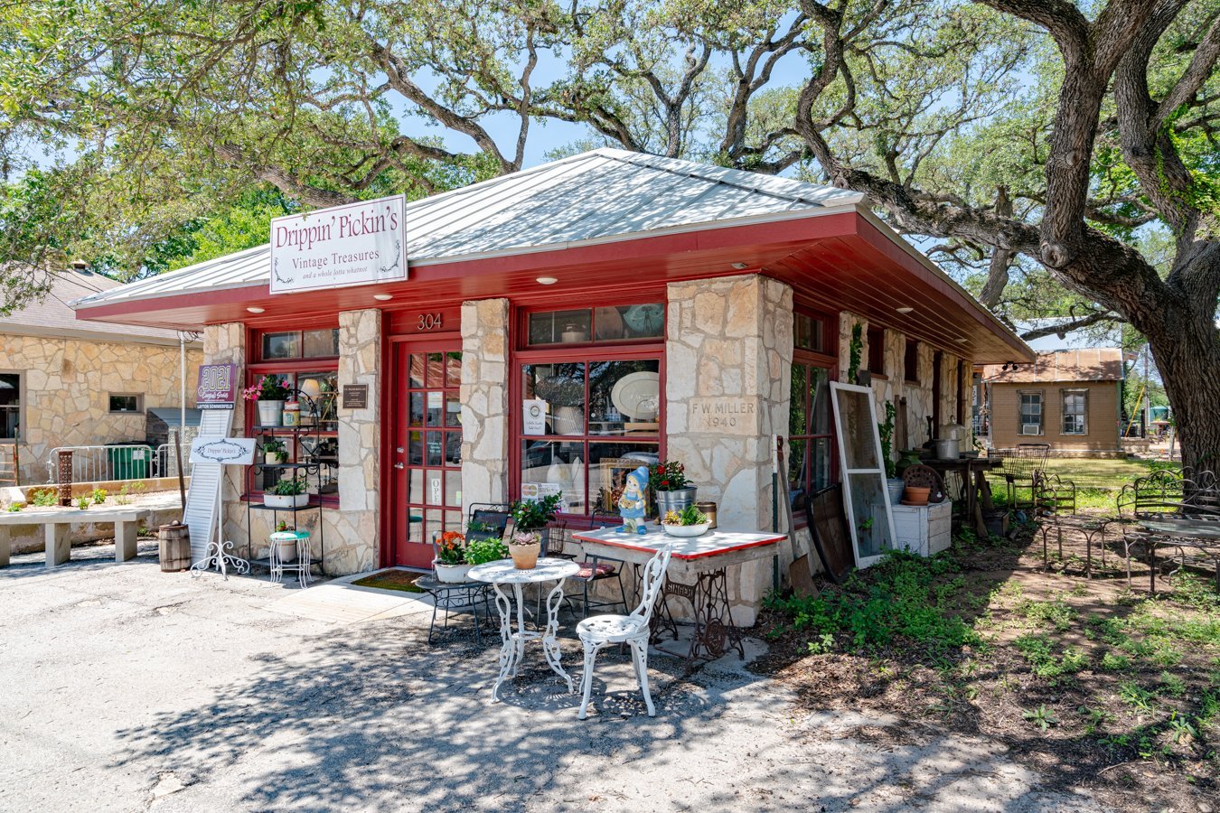 15 Delightful Things to Do in Dripping Springs, TX